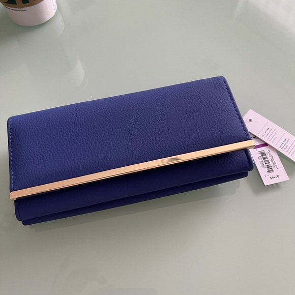 Apt. 9 | Bags | Apt9 Safe Keeper Rfidblocking Wallet New | Poshmark